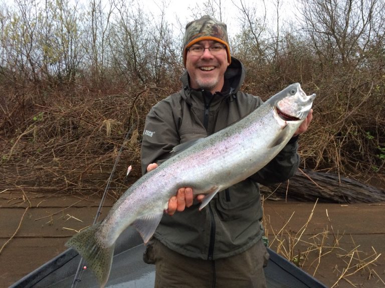 Steelhead Fishing Guide Oregon | Osprey Guide Adventures